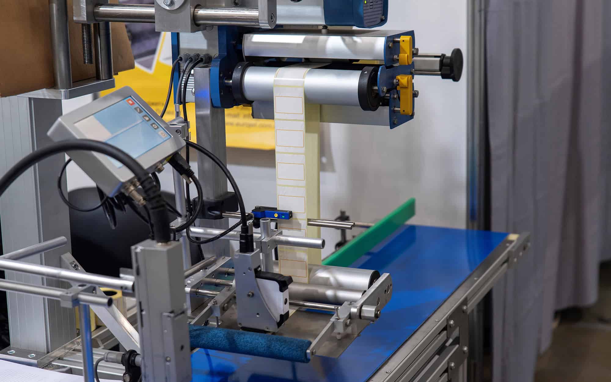 Insider Tips on Choosing the Right Labeling Equipment